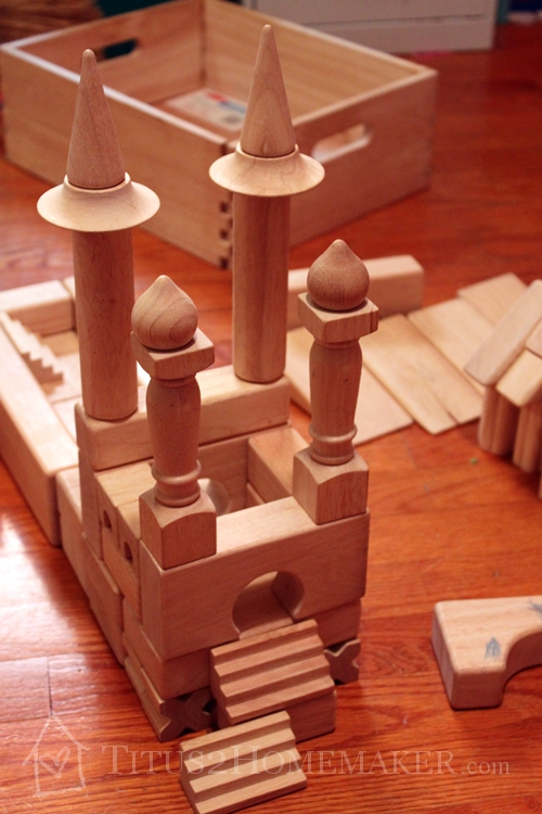 Architectural Unit Blocks from Constructive Playthings {review}